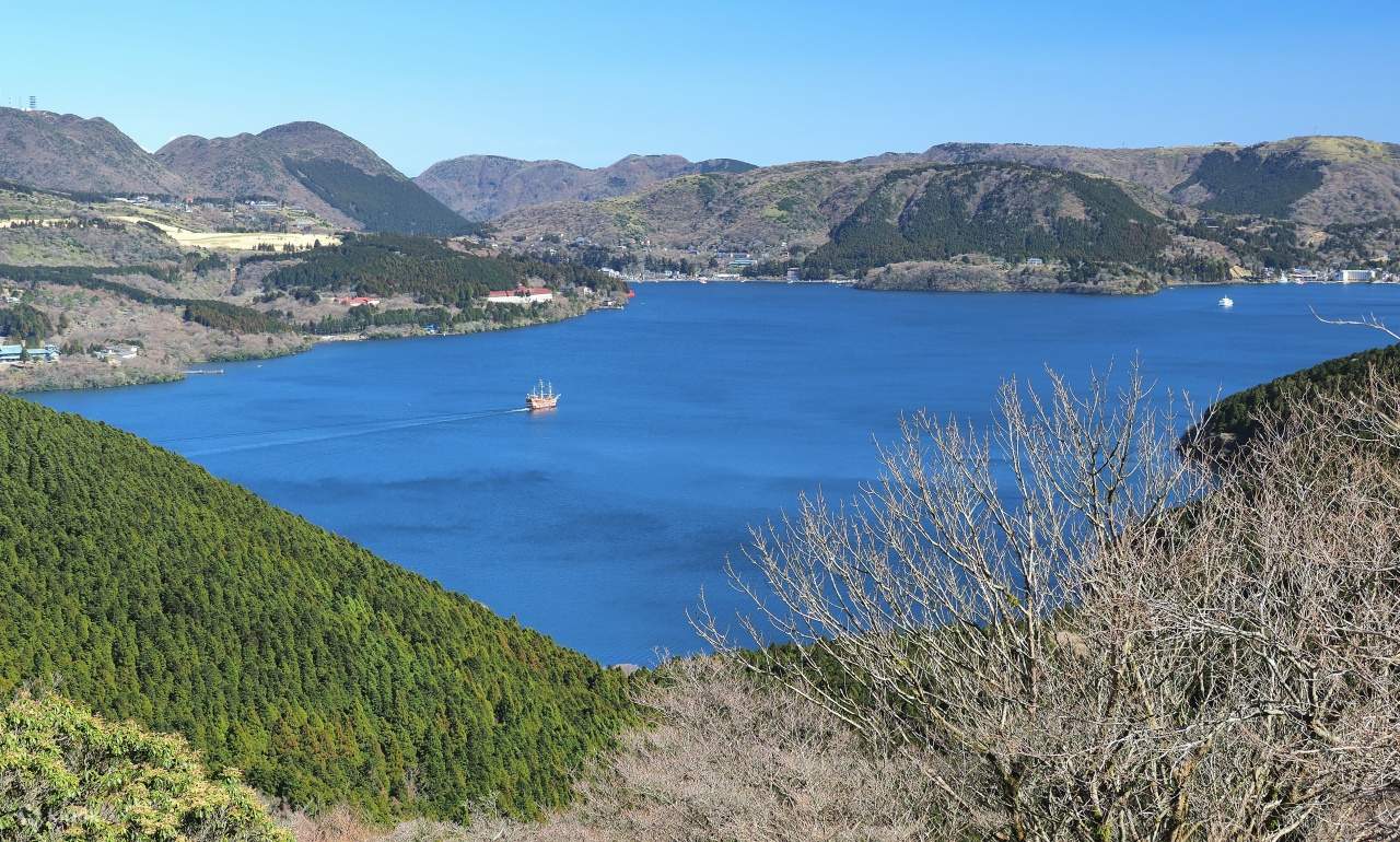 [Mount Fuji, Hakone, Kamakura, and Enoshima Day Trip] Pirate Ship ...